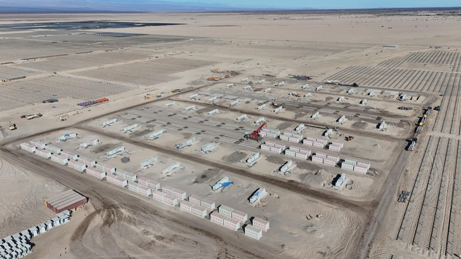 Empresas españolas en LatAm: Grenergy construye otro proyecto híbrido ...