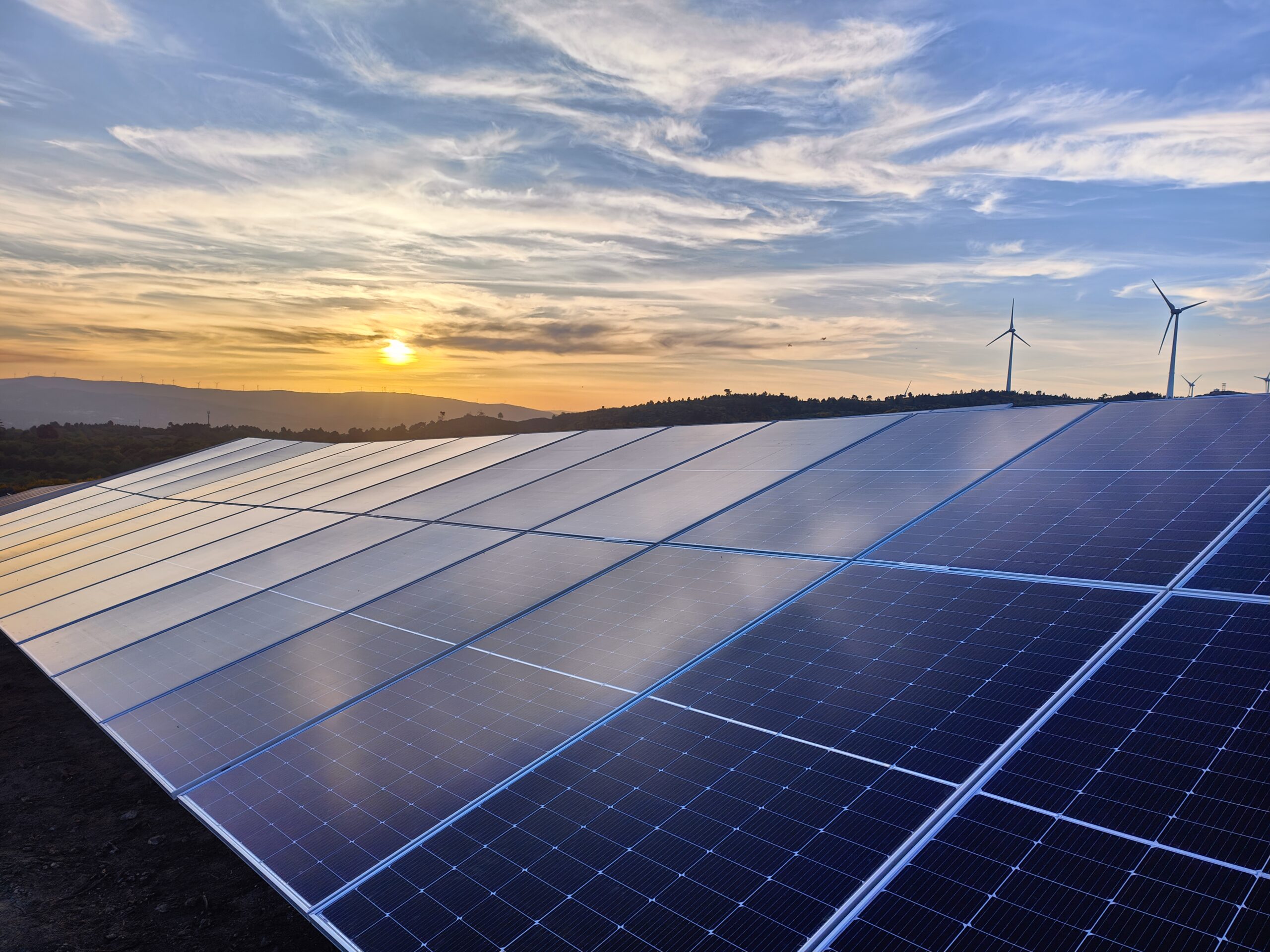 Anuncios de empresas: Echelon-Iberdrola, Sonnedix, CIP – pv magazine España